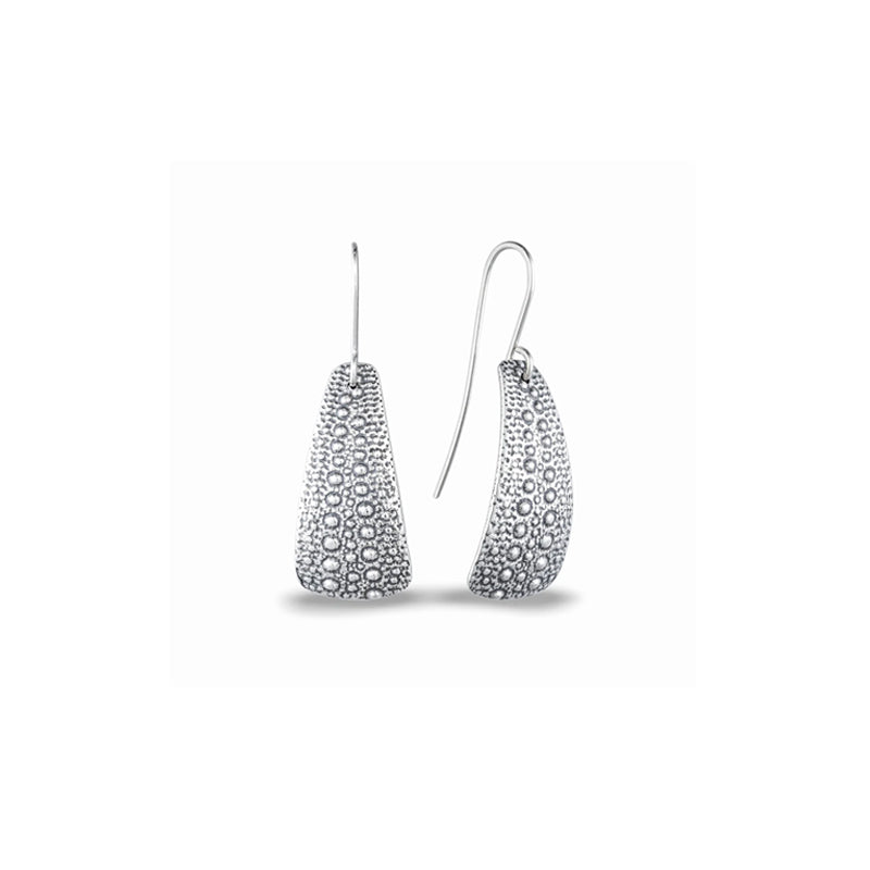 Kina Shell Curve Earrings | by Nick Feint – Auckland Museum Online Store