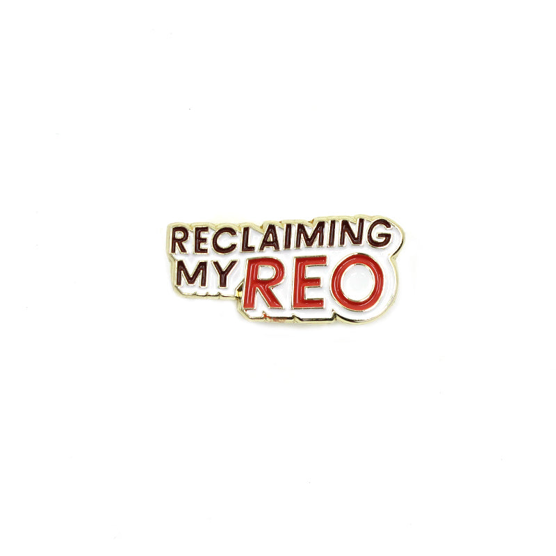 'Reclaiming My Reo' Māori Enamel Badge Pin | Maimoa Creative – Auckland ...
