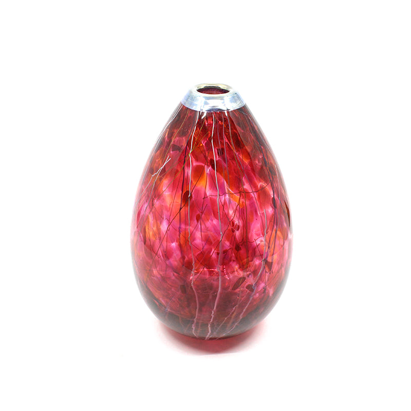 Tear Drop Glass Vase - Ruby | by Keith Grinter – Auckland Museum Online ...